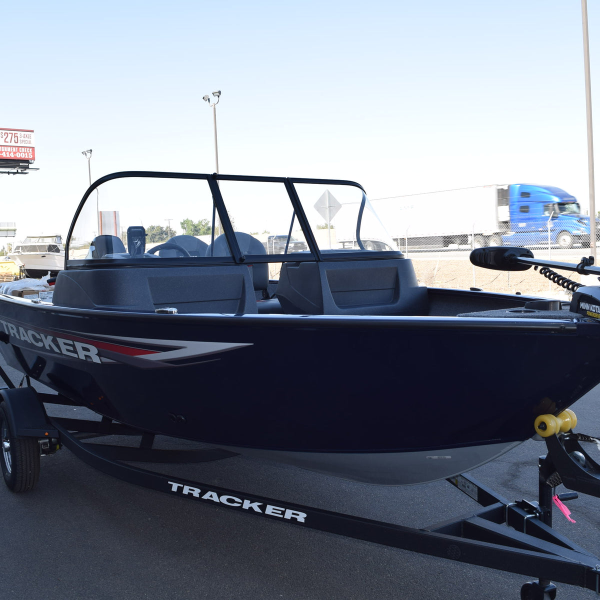 2025 Tracker Pro Guide V16 WT Fishing Boat Bakersfield CA – Galey's Marine