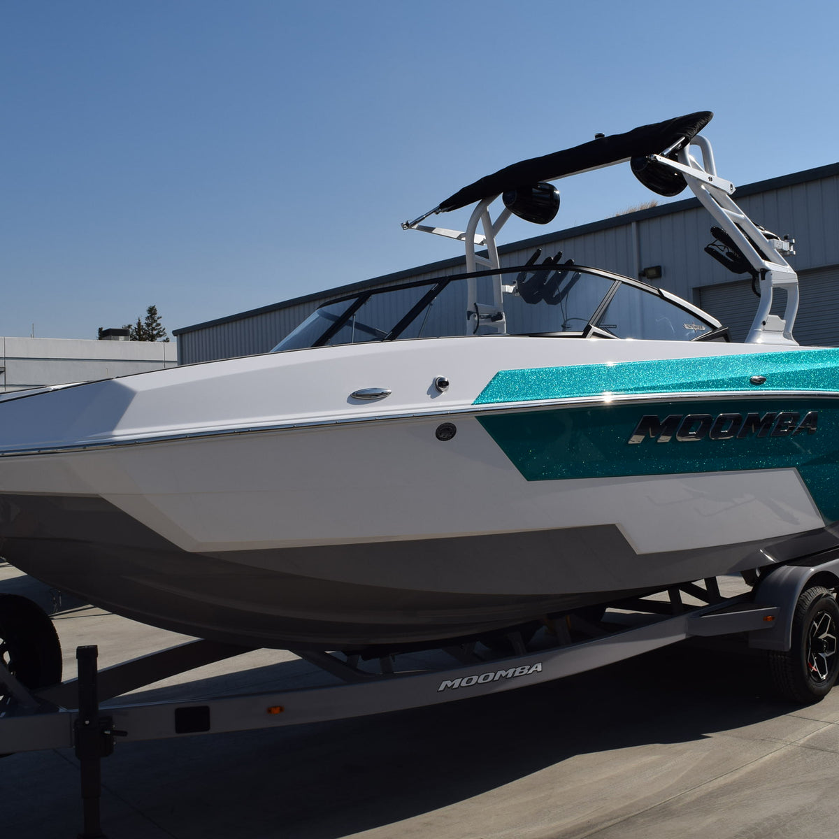 2026 Moomba Max New Wakeboard Wakesurf Boat Bakersfield CA – Galey's Marine
